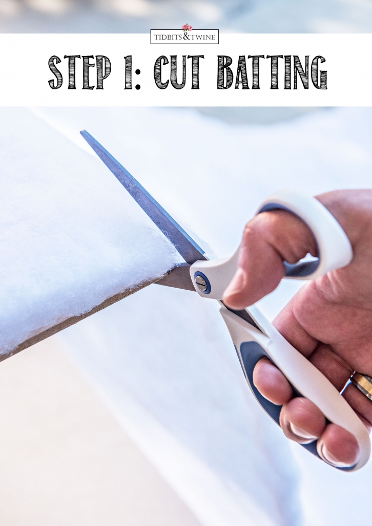 DIY Ribbon Memo Board! Easy tutorial for any size bulletin board.