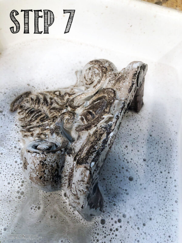 How to Create a Chippy Paint Finish using Chalk Paint - Tidbits&Twine