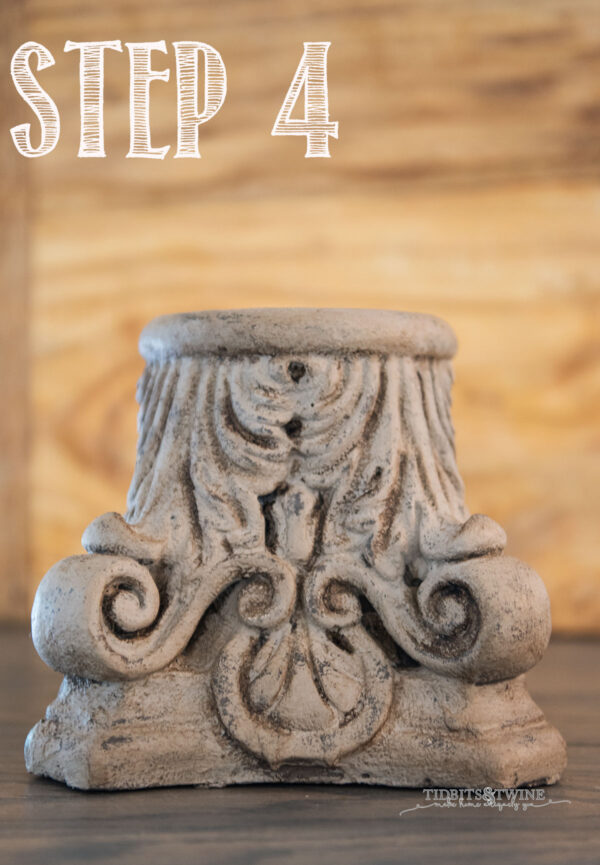 How to Create a Chippy Paint Finish using Chalk Paint - Tidbits&Twine