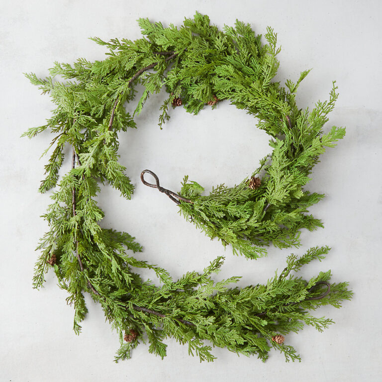 Holiday Decor You Need to Buy Early - Tidbits&Twine