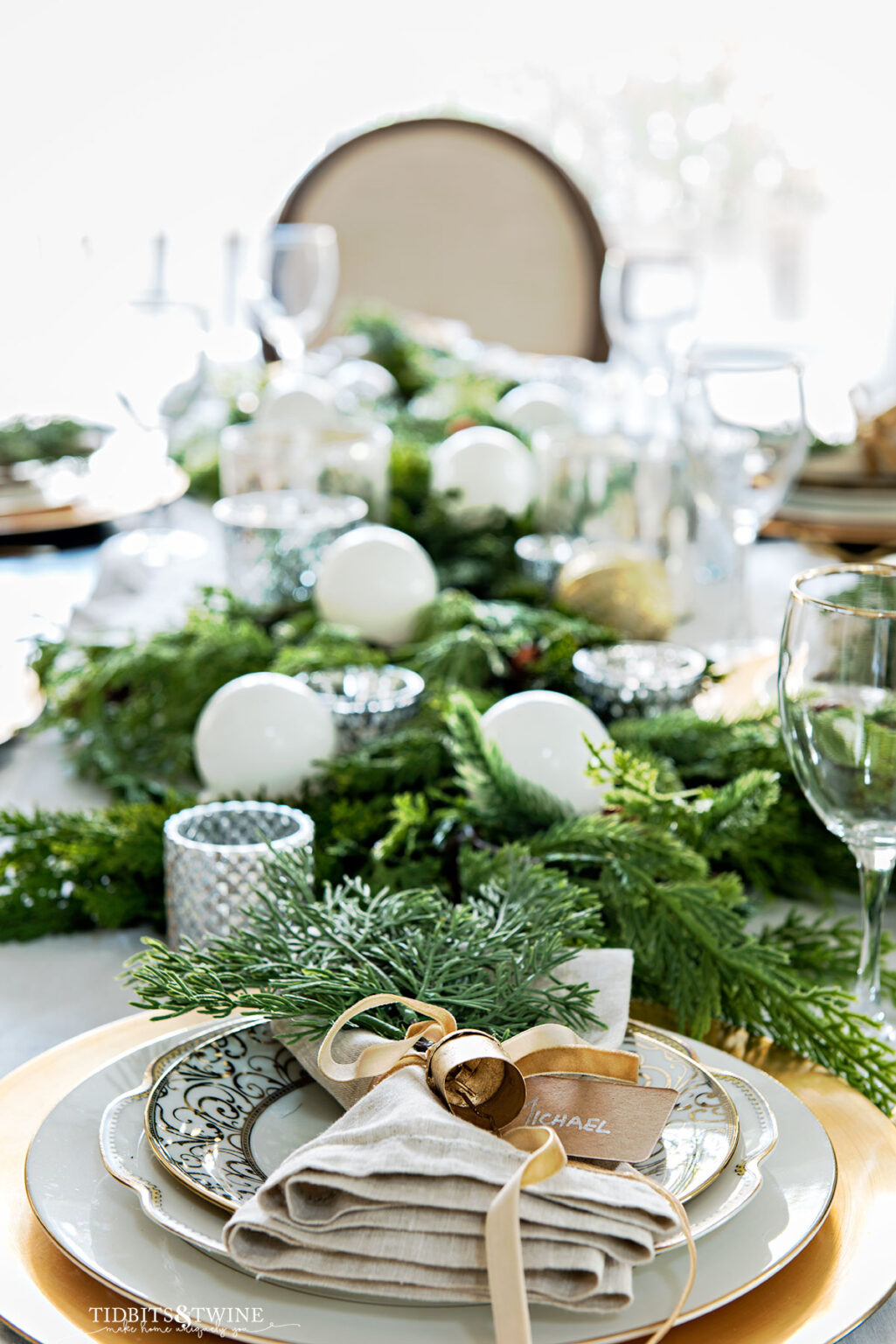 Gold and Green Christmas Dining Room - Tidbits&Twine