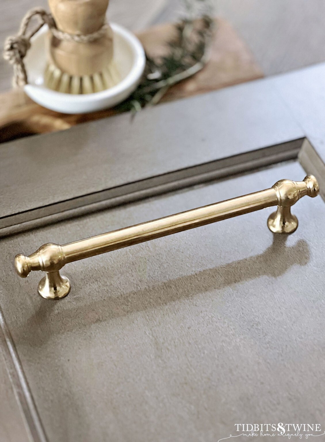 An Easy Cabinet Hardware Placement Guide - Tidbits&Twine