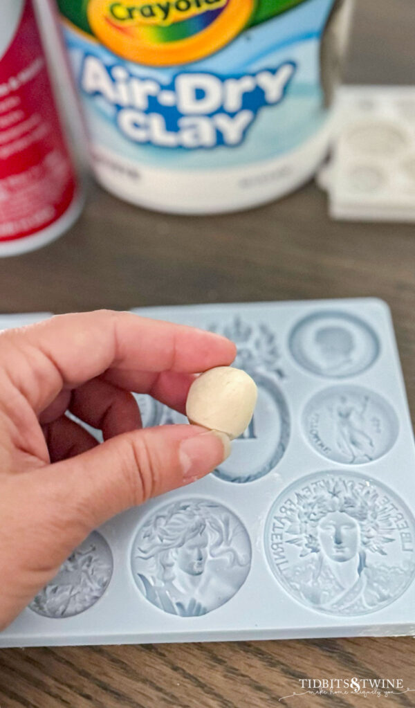 DIY Intaglios: How to Make and Frame Them - Tidbits&Twine